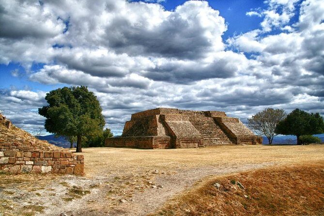 Private Tour, Monte Alban, Alebrijes & Atzompa ceramic - Santa María Atzompa: Authentic Pottery and Local Traditions