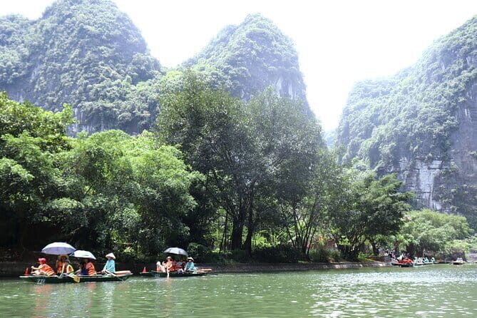 PRIVATE TOUR Ninh Binh One Day - Hoa lu- Tam Coc - Mua Cave - An In-Depth Look at the Tour Experience