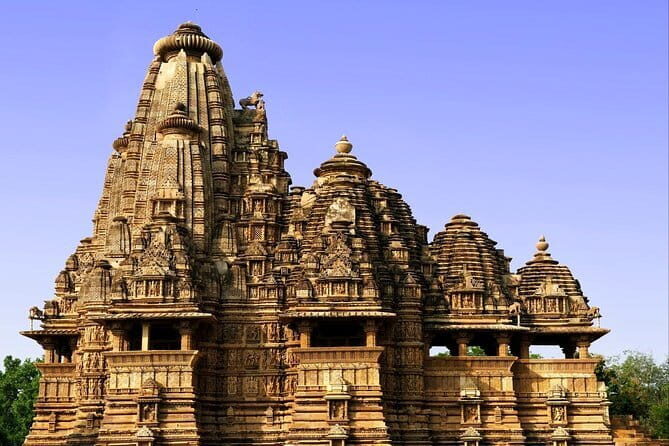Private Tour of Kamasutra Temples in Khajuraho - Visiting the Khajuraho Temples