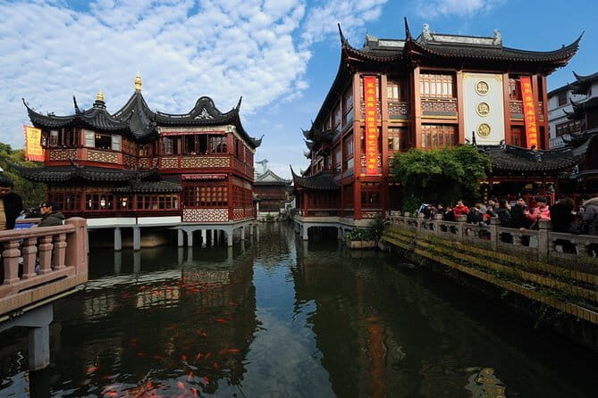 Private Tour of Shanghai Museum, Yu Garden and Shanghai Tower with Pickup - Who Will Love This Tour?