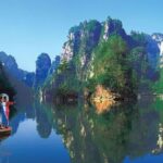 Private Tour of Zhangjiajie Grand Canyon Glass Bridge and Baofeng Lake - Authentic Experience and Practical Tips