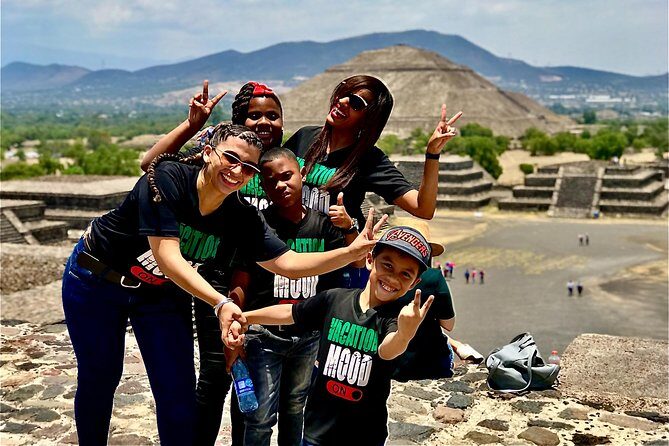 Private Tour: Pyramids of Teotihuacan, Tlatelolco & Basílic of Guadalupe - The Spiritual Significance of the Basilica of Our Lady of Guadalupe