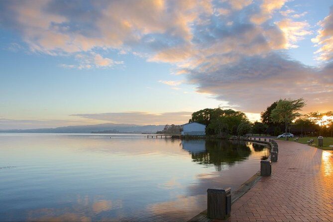 Private Tour: Rotorua and Waitomo Caves Day Trip from Auckland - An In-Depth Look at the Itinerary
