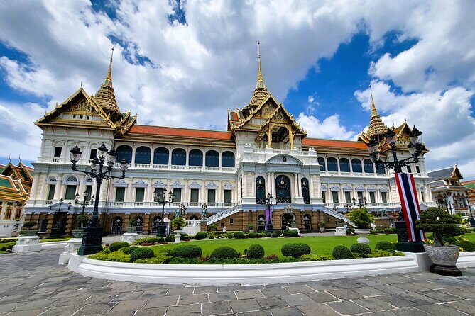 Private Tour to Three must-see Temples in Bangkok - Practical Details: What to Expect from This Tour
