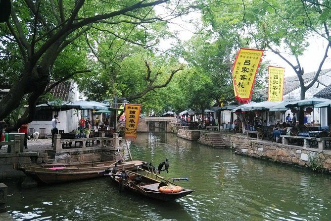 Private Tour To Tongli Town, Suzhou Museum & Pingjiang Road with Vegeterian Food - Discovering Suzhou’s Water Town Charm