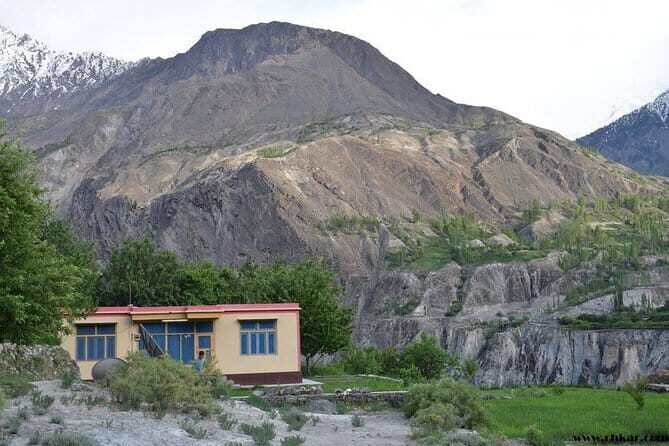 Private Tours for Families, Friends, Corporate, Schools or Colleges. - Day 2 and 3: Natural Beauty and Mountain Adventures