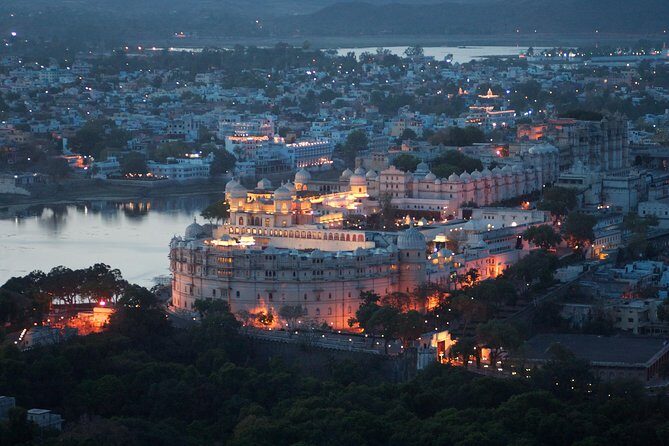 Private Transfer Form Udaipur to Jodhpur with Ranakpur Sightseeing Tour - A Closer Look at the Journey from Udaipur to Jodhpur