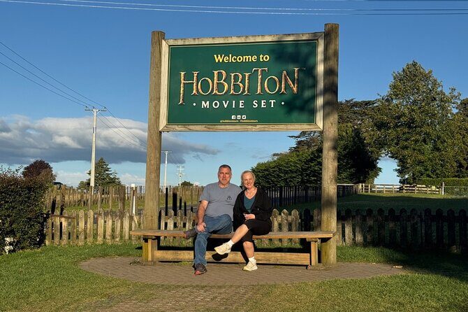 Private Transfer from Auckland to Hobbiton Movie Set - Authentic Experiences and Small Details that Matter
