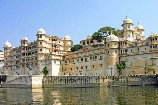 Private Transfer From Jaipur To Udaipur - What Does the Itinerary Look Like?