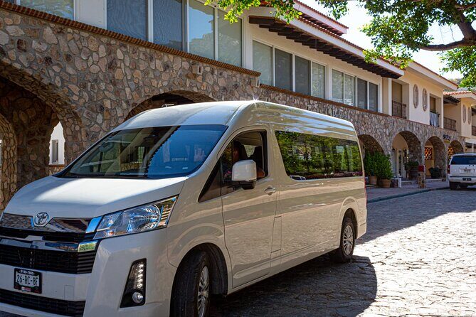 Private Transfer from Los Cabos Airport to Cabo San Lucas - The Practicalities