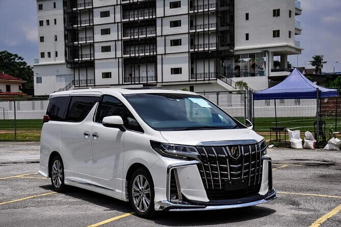 Private Transfer From Osaka Kansai Airport to Nagoya City - What You Can Expect on the Journey