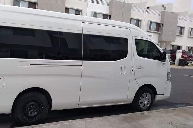 Private Transfer from Playa del Carmen to Cancun International Airport - The Passenger Experience: What Travelers Say