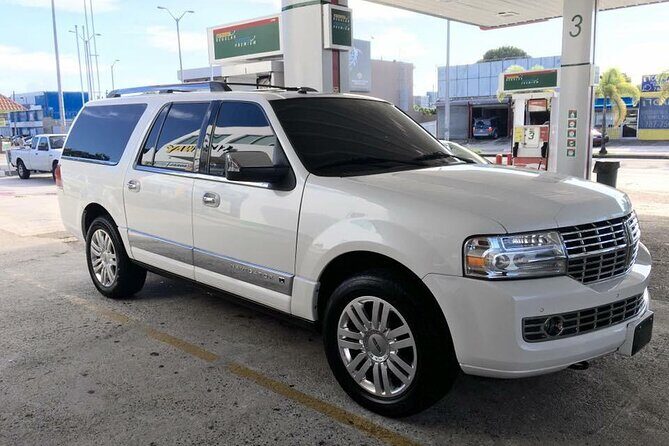 Private Transfer from TPA to Tampa / St Petersburg / Clearwater Beach - In-Depth Look at the Transfer Experience