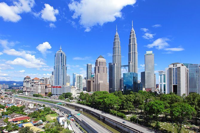 Private Transfer : Johor Bharu (JB) to Kuala Lumpur (KL) - What to Expect During the Transfer