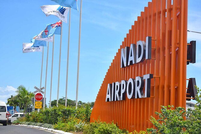 Private Transfer Nadi Int Airport - Outrigger Fiji Beach Resort - The Vehicle and Onboard Amenities