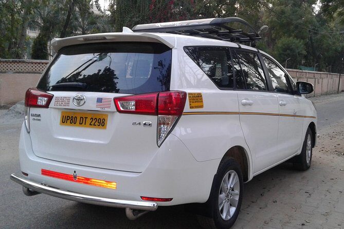 Private Transfers from Jaipur Airport to any Residences or Hotels in Agra by cab - Vehicle & Comfort
