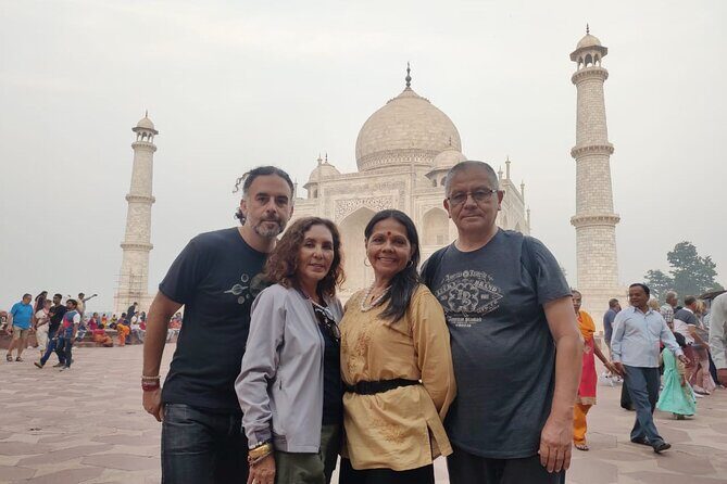 Private Trip to Taj Mahal & Agra Fort by Gatimaan Express Train - Value for Money