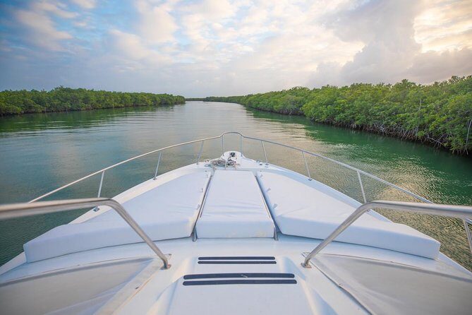 Private Yacht Rental Sea Ray 46ft Cancun 23P3 - Who Is This Yacht Experience For?