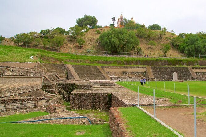 Puebla, Cholula and Tonantzintla Tour from Mexico City - First Stop: The Imposing Great Pyramid of Cholula