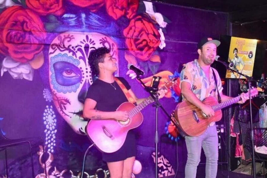 Puerto Vallarta: Cabaret Show with Cocktails & Costumes - The Experience Breakdown