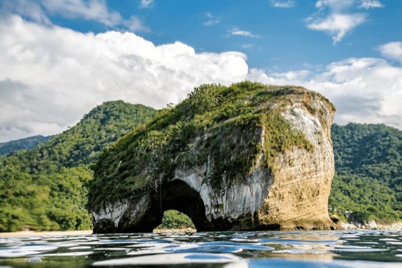 Puerto Vallarta: Los Arcos, Ánimas, and Quimixto Boat Tour - What to Expect on the Water & Shore