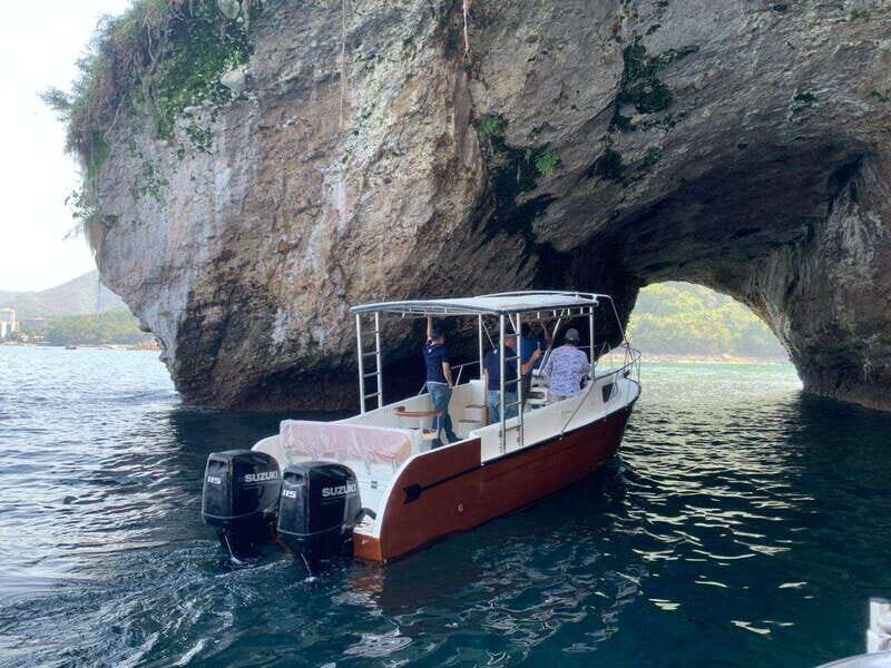 Puerto Vallarta:Exclusive Voyage to Los Arcos and El Paredón - Why This Experience Is Worth It