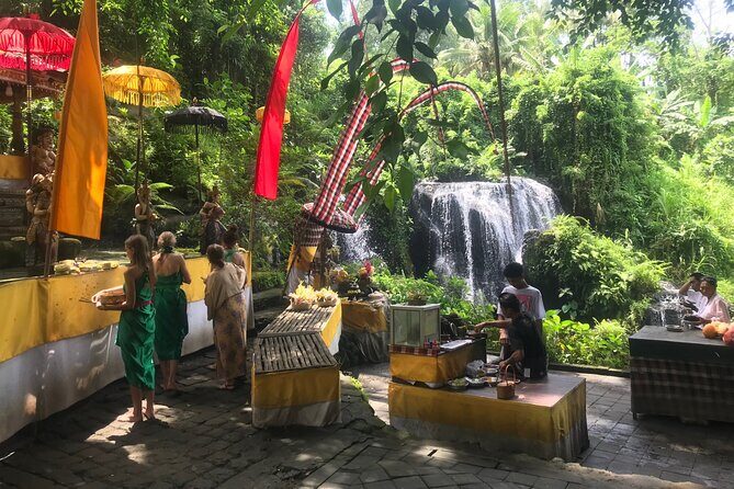 Purification Holy Bath at Beji Gria Waterfall - Who Will Love This Tour?