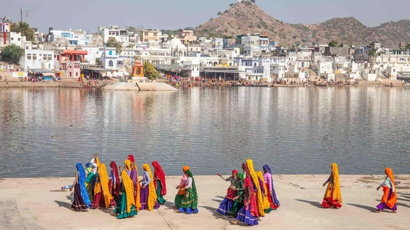 Pushkar and Ajmer Private Full-Day Sightseeing Tour - Visiting the Brahma Temple: The Unique Landmark