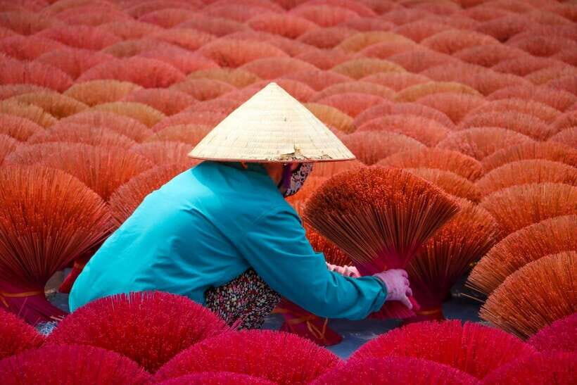 Quang Phu Cau Incense Village And Hat Making Private Tour - Who is this tour best suited for?