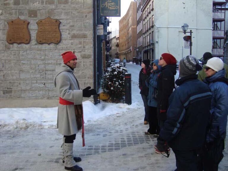 Quebec City: Christmas Magic Walking Tour in Old Quebec - Who Will Love This Tour?