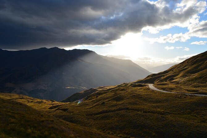 Queenstown Adventure Day Tour Arrowtown Shotover Jet and Wine - Who Will Love This Tour?