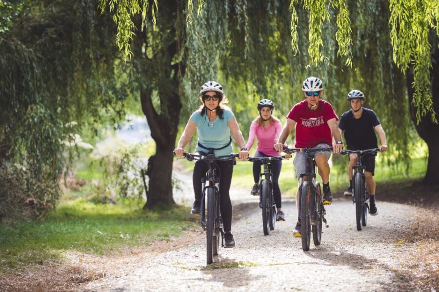 Queenstown: Arrowtown To Queenstown Biking Adventure - The Route: A Mix of Nature and History