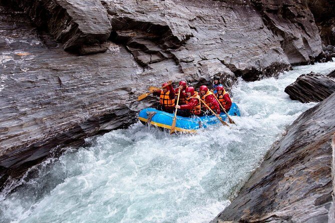 Queenstown Shotover River White Water Rafting - From the Upper Rapids to the Dark Tunnel