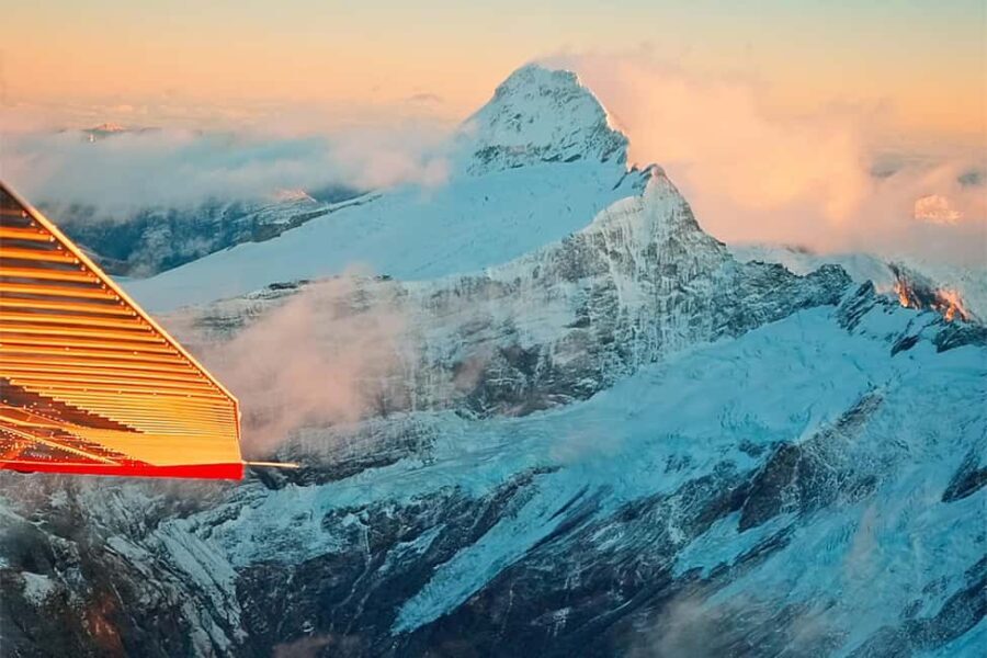 Queenstown: Sunrise Glacier Scenic Flight - An In-Depth Look at the Queenstown Sunrise Scenic Flight
