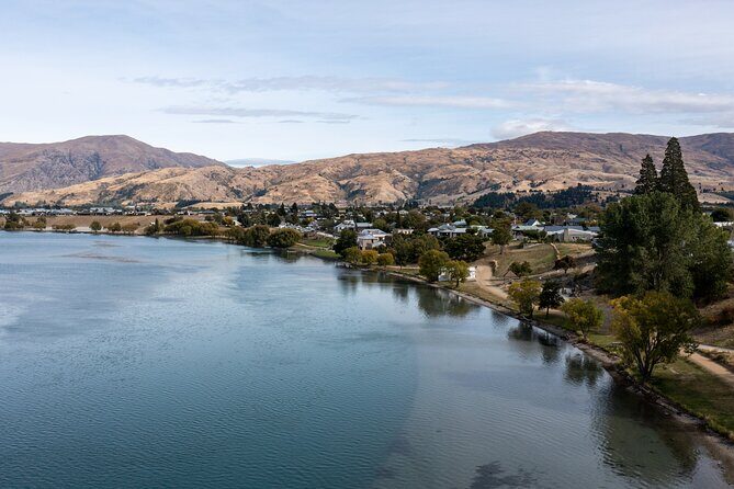 Queenstown to Dunedin Including Train, Small-Group Tour (One-Way) - Who Should Consider This Tour?
