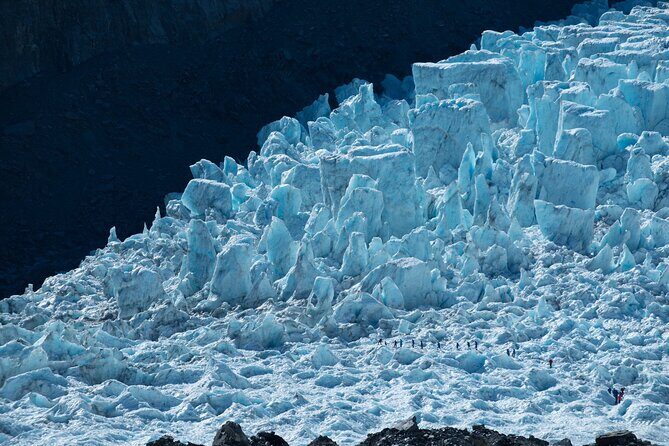 Queenstown to Franz Josef via Wanaka Small Group Day Tour (1-Way) - Detailed Breakdown of the Itinerary
