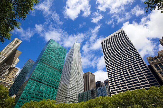 Race to the Sky: NYC Architecture Tour With SUMMIT One Ticket - Who Would Enjoy This Tour?