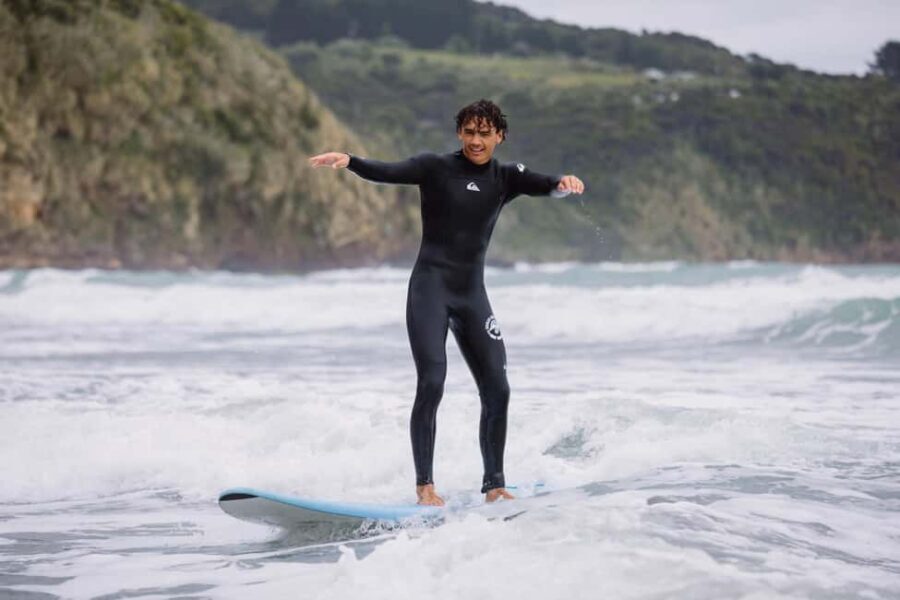Raglan: 2 Day Surf Lesson Package - Additional Details and Practical Tips