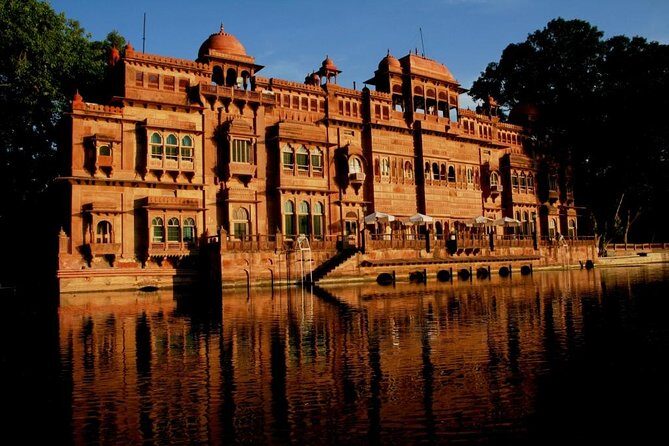Rajasthan 10 Days Tour Package from Jaipur - Bikaner: Camel Country and Historical Charm