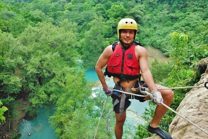 Rappelling beside Minas Viejas and Micos Waterfall - The Itinerary: From Meeting to Adventure