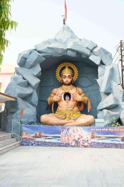 Rishikesh Spiritual Evening Tour with Sacred Ganga Aarti - What to bring