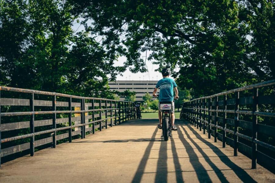 Roanoke: Electric Bike Rental - An In-Depth Look at Roanoke’s Electric Bike Adventure