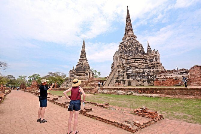 Rolls Royce Luxury: Ayutthaya Ancient Temples Tour from Bangkok - Who Should Consider This Tour?