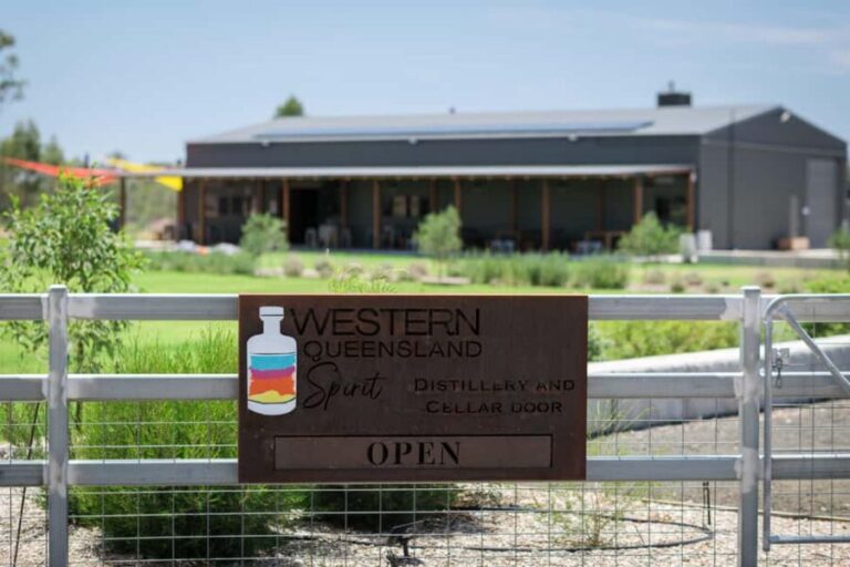 Roma: Outback Distillery Tour, Tasting Paddle & Grazing Box - An In-Depth Look at the Outback Distillery Experience