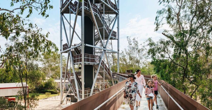 Roma: The Big Rig Oil Patch and Tower & Tree Walk - The Experience in Practical Terms