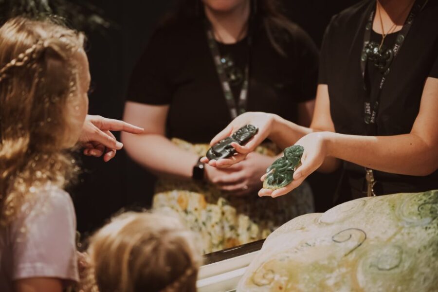 Rotorua: Jade Carving Experience at a Local Studio - What Travelers Are Saying