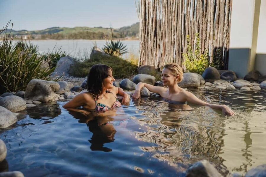 Rotorua: Lake View Private Pools Experience - Authentic Reviews and Real-World Feedback
