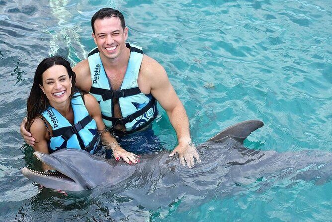 Royal Garragon with Dolphin Encounter in Isla Mujeres - The Experience in Detail: What to Expect from Start to Finish