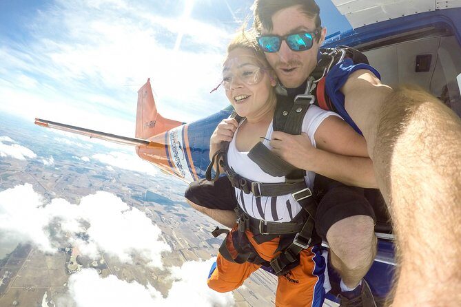 SA Skydiving Adelaide - Langhorne Creek - Who Should Consider This Skydiving Adventure?