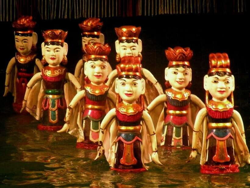 Saigon by Night: Traditional Dinner Cruise - A Detailed Breakdown of the Tour